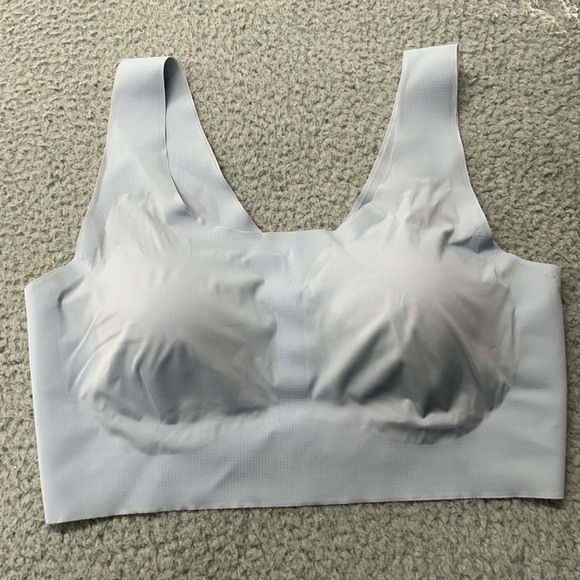 Bali | Intimates & Sleepwear | Bali Df349 Large Bra Brassiere Tshirt ...